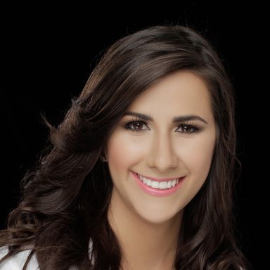 Andrea Roldan - Ginecologista