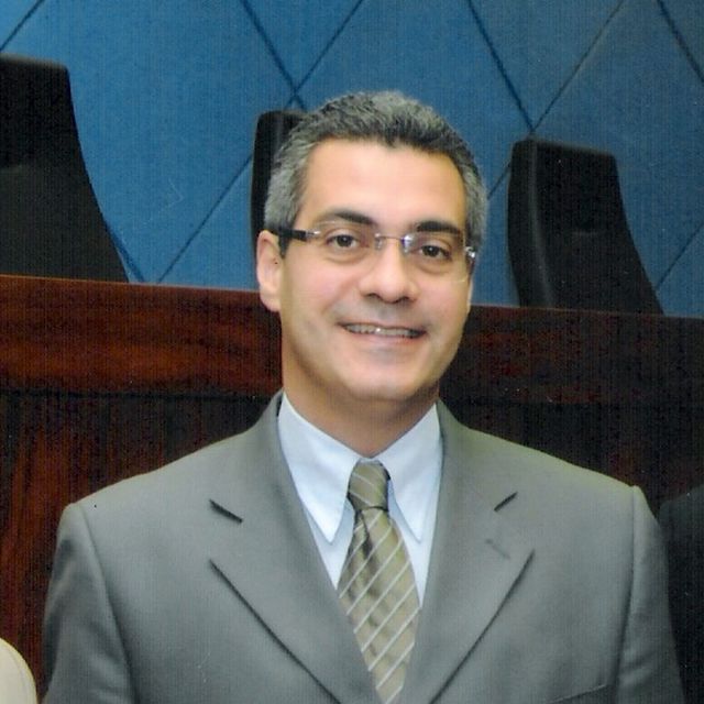 Danilo Dallago de Marchi - Gastroenterologista