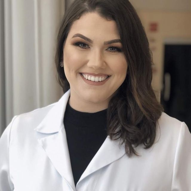 Melissa Nader Lobo - Médico de família